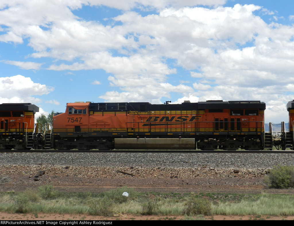BNSF 7547